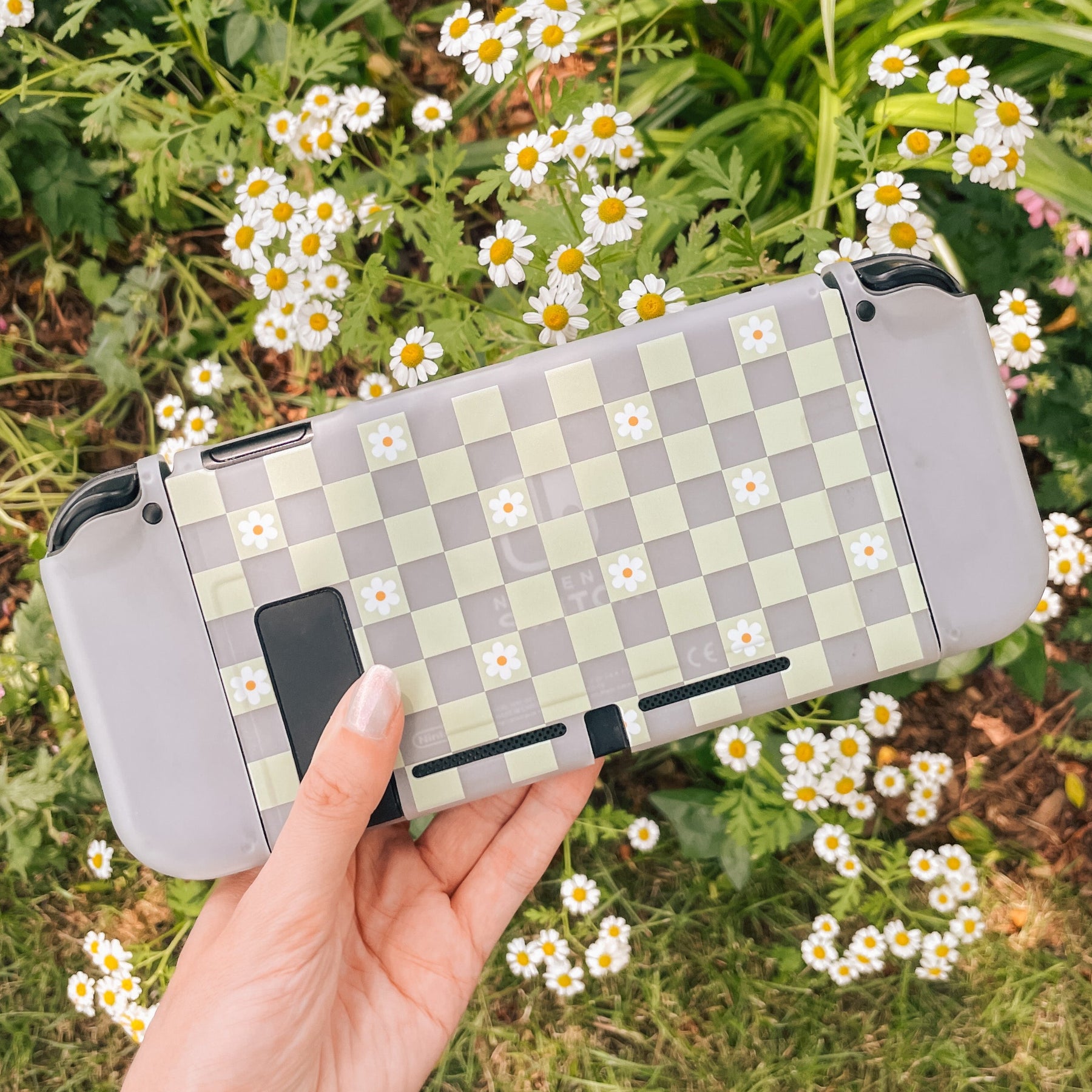 Checkered Flowers Case for Nintendo switch